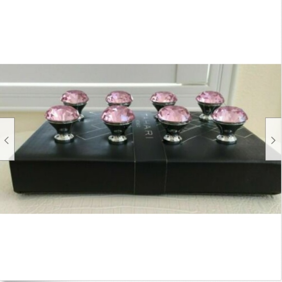 Tahari | Other | Tahari Home Set Of 8 Drawer Knobs | Poshmark